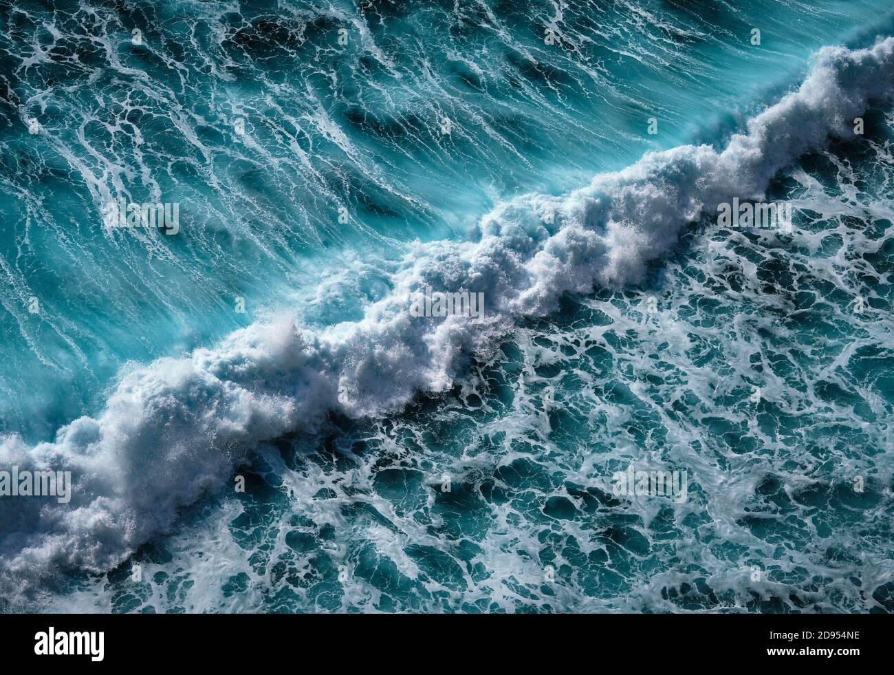 Aerial view to waves in ocean Splashing Waves. Blue clean wavy sea ...