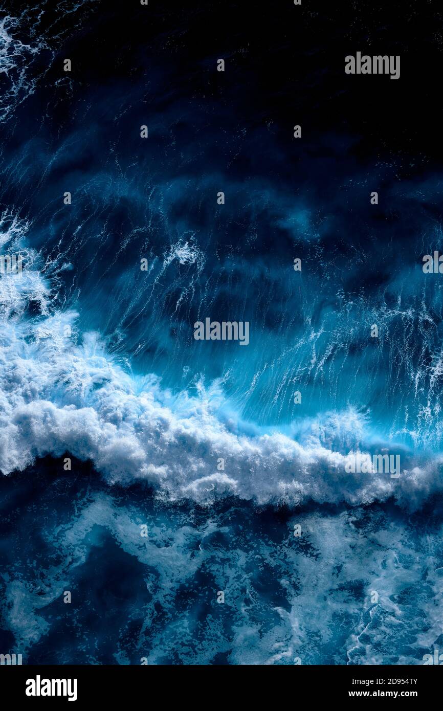 Aerial view to waves in ocean Splashing Waves. Blue clean wavy sea ...
