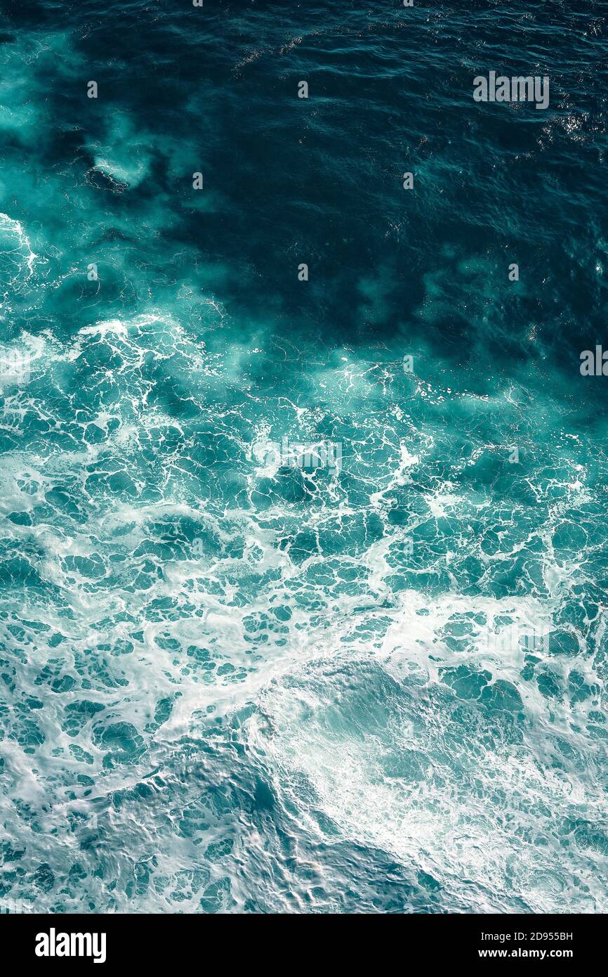 Aerial view to waves in ocean Splashing Waves. Blue clean wavy sea ...