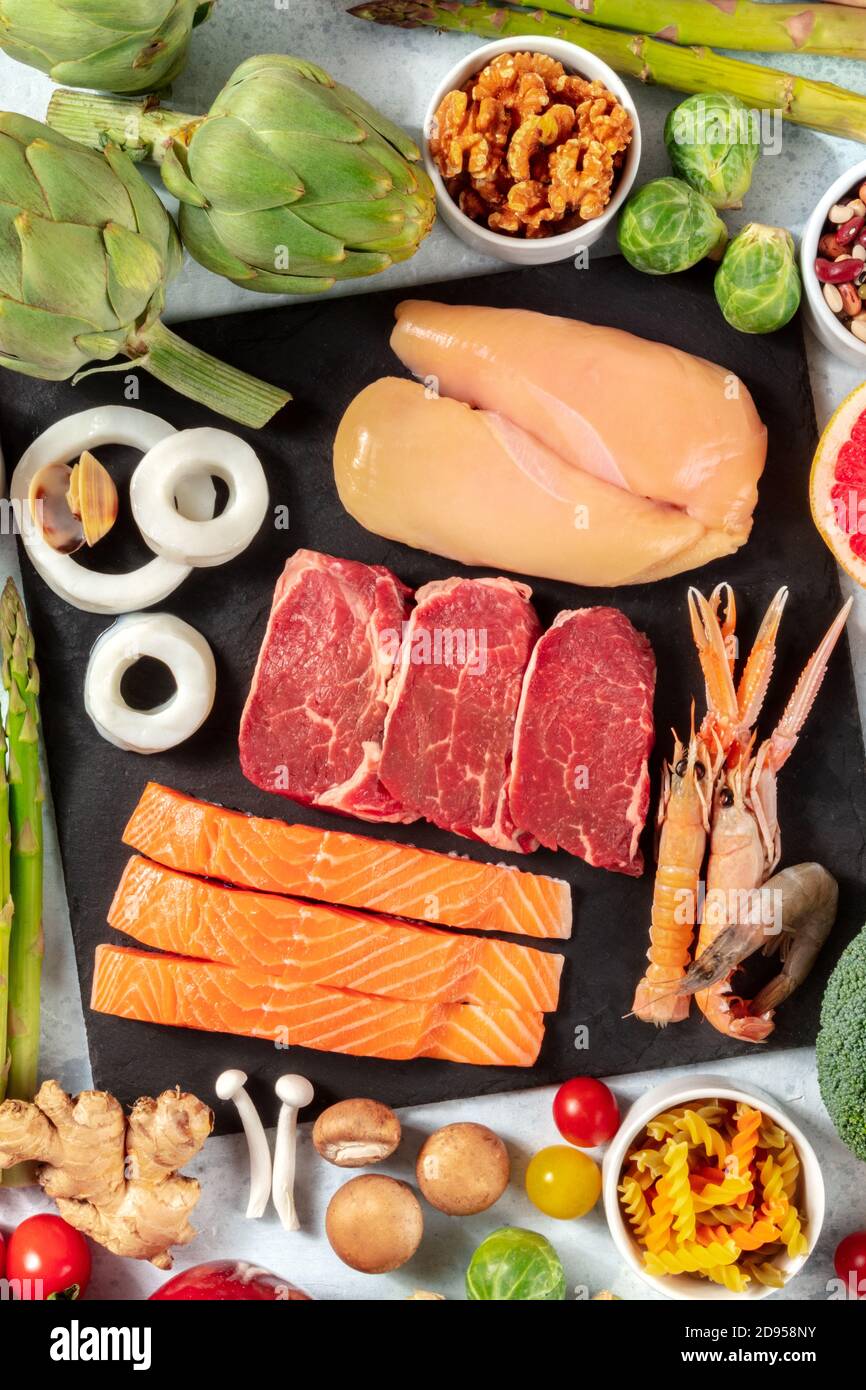 Dinner fish nuts vegetables hi-res stock photography and images - Alamy