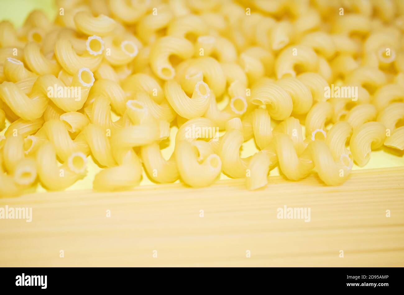 The layout of the of pasta. Twisted horn and spaghetti Stock Photo - Alamy