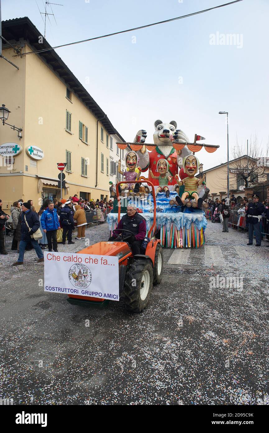 CREMA - FEBRUARY 14 : the parade of carnival floats in papier-mache ...