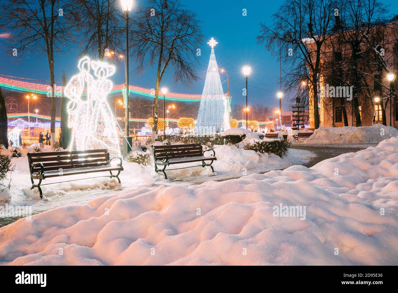Christmas Tree And Festive Illumination On Lenin Square In Gomel. New ...