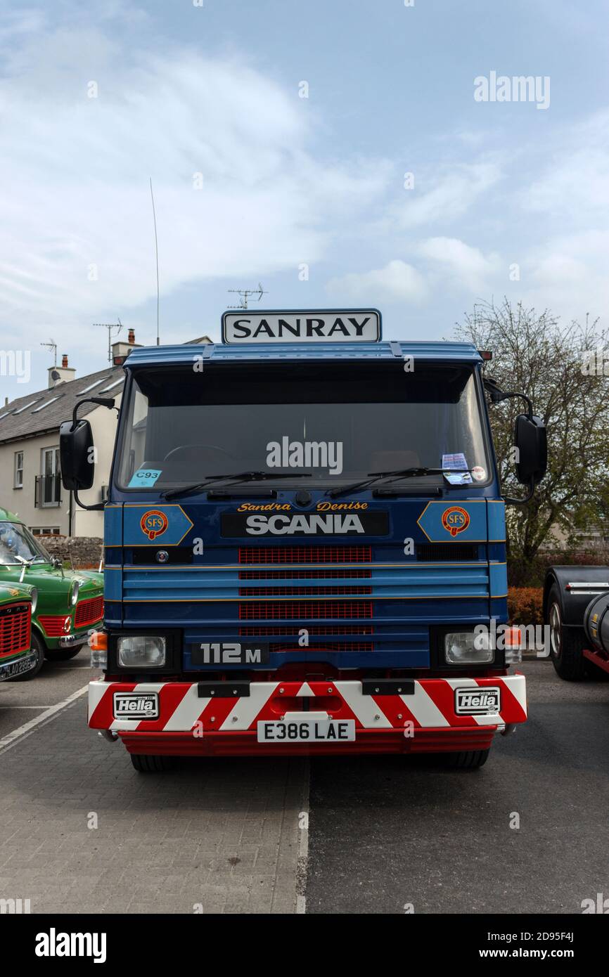 Scania 112m hi-res stock photography and images - Alamy