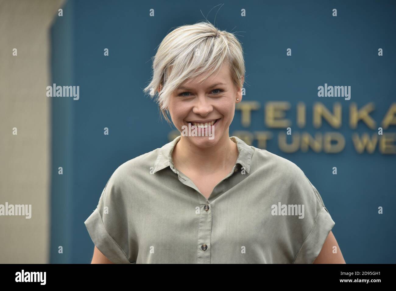 Cologne, Germany. 02nd Nov, 2020. Actress Jasmin Minz is in the role of ...