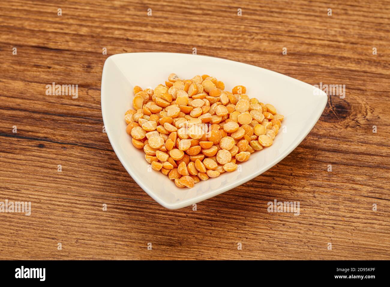 Dry peas for cooking in the bowl Stock Photo - Alamy