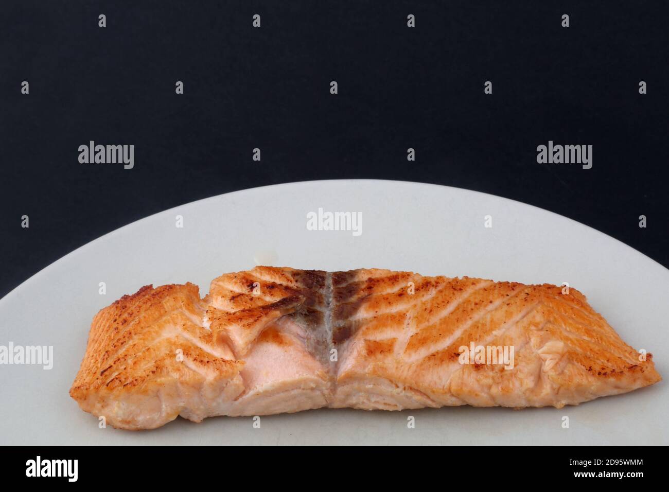 grillet salmon fish rich in omega 3 Stock Photo - Alamy