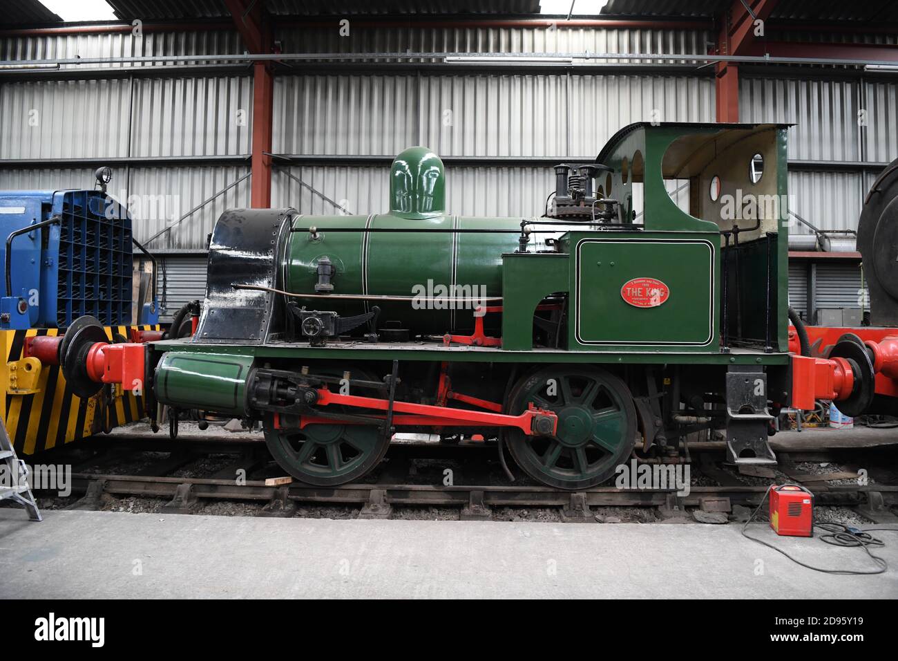 'The King' Borrows 48/1906 steam locomotive. Ribble Steam Railway and ...