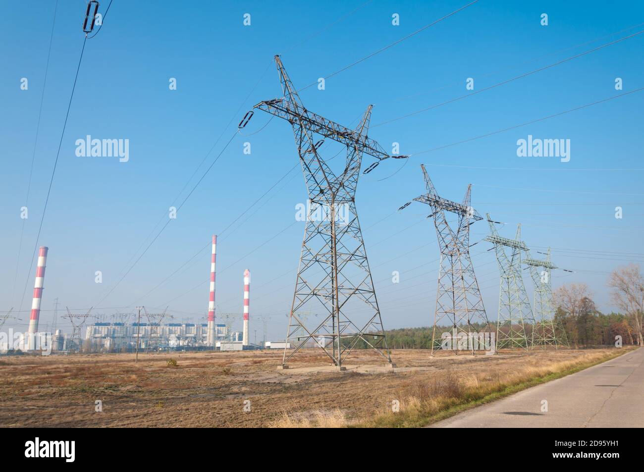 Pylon and transmission power lines Stock Photo - Alamy