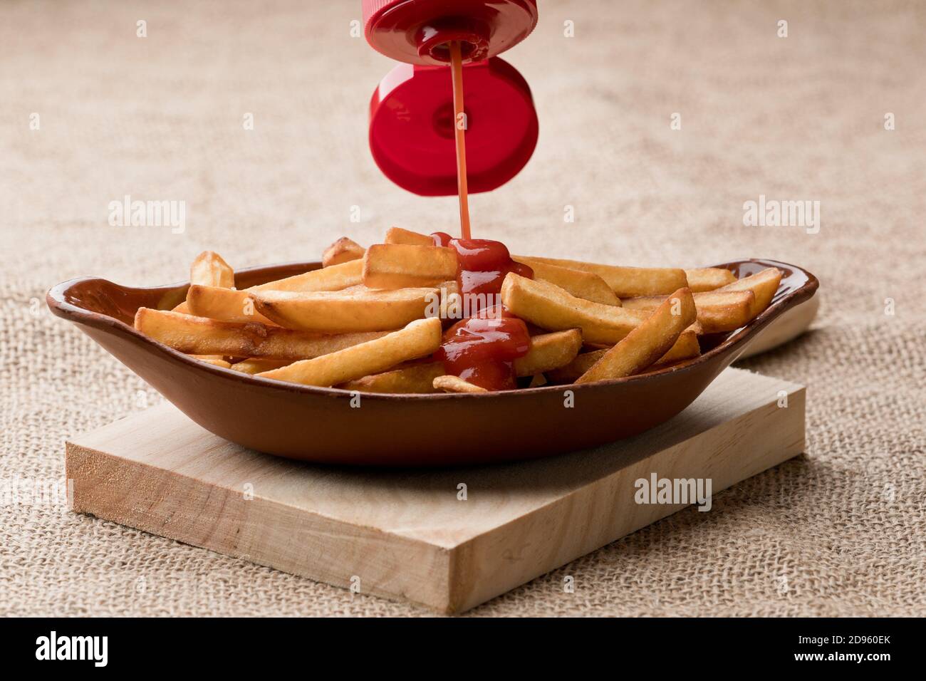 French frying hi-res stock photography and images - Alamy