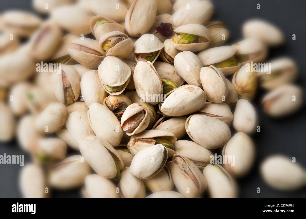 Pistachio fruit tree hi-res stock photography and images - Alamy