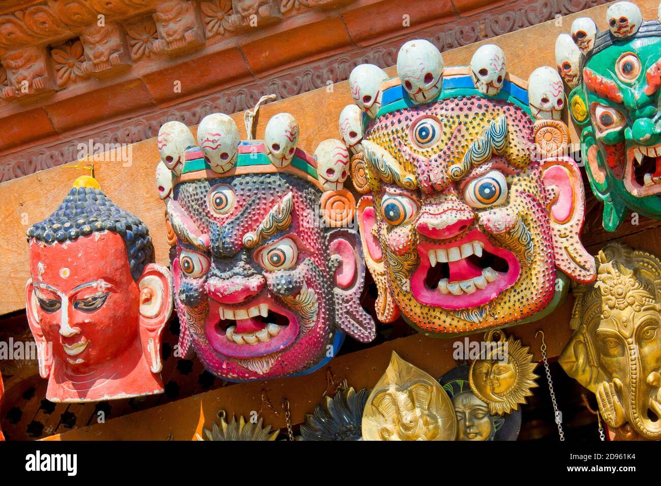 Man with monkey mask hi-res stock photography and images - Alamy