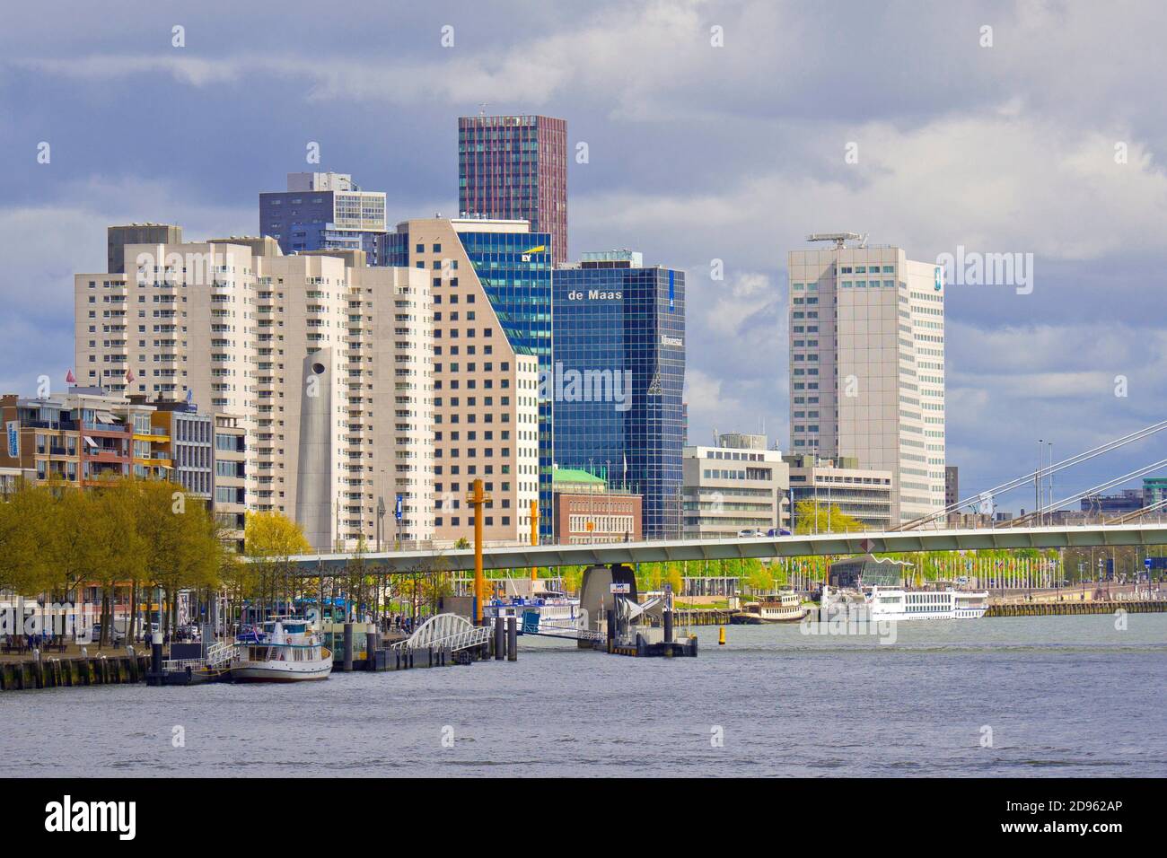 Rotterdam nieuwe river hi-res stock photography and images - Alamy