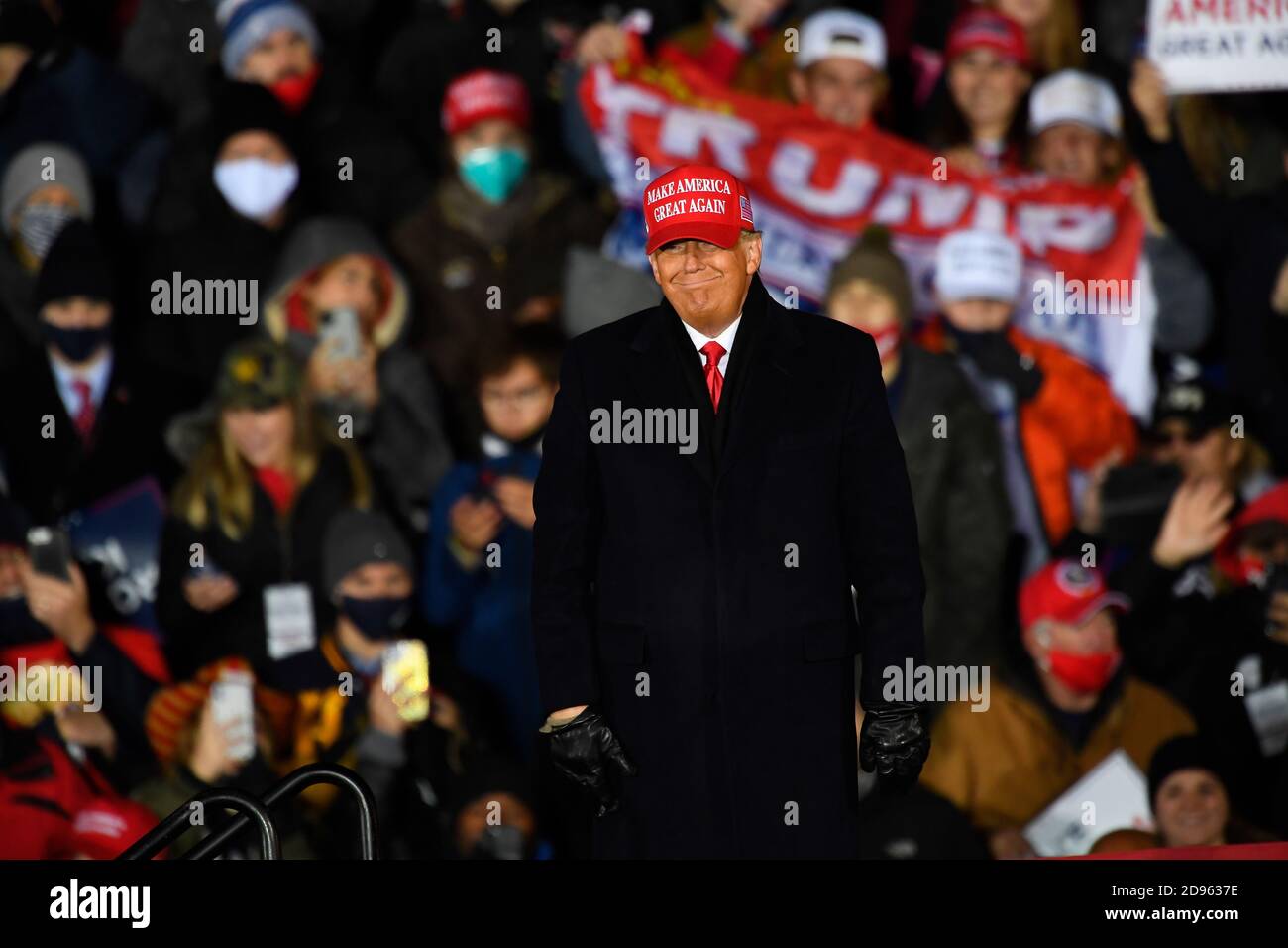 Gerald ford international airport hi-res stock photography and images ...