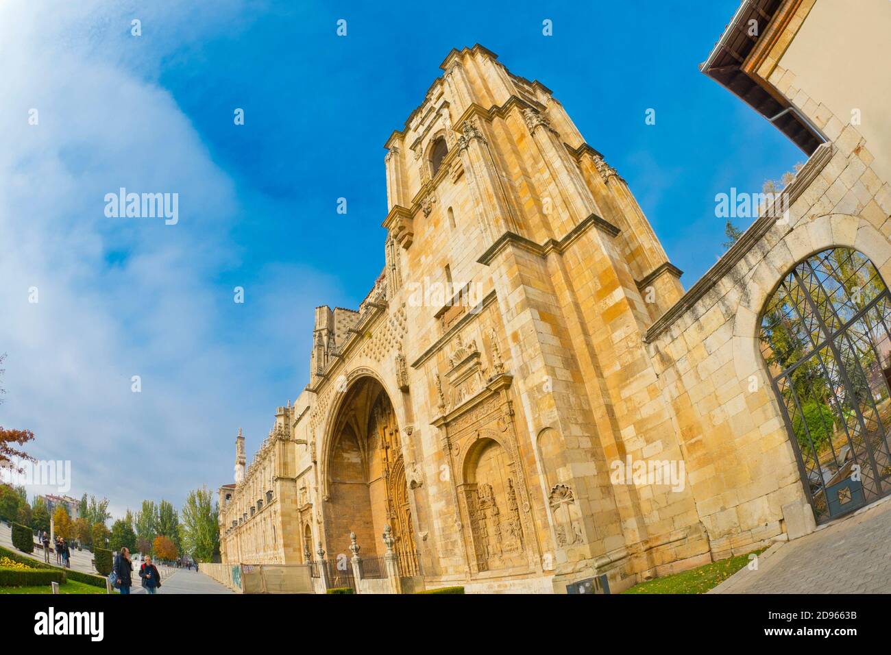 Renaissance plateresque hi-res stock photography and images - Alamy