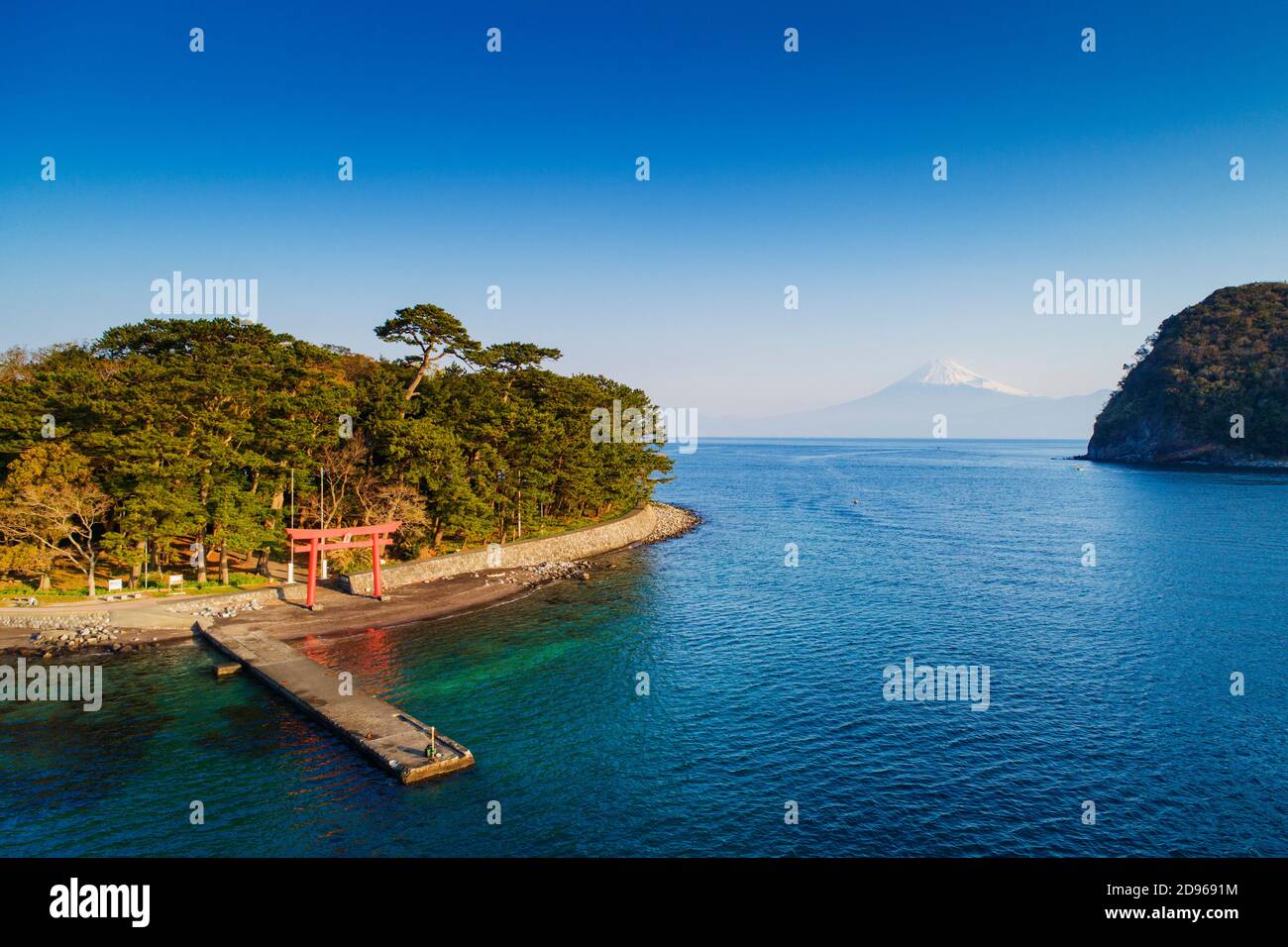 Asia, Japan, Honshu, Shizuoka prefecture, Izu Hanto, Heda, Mt Fuji ...