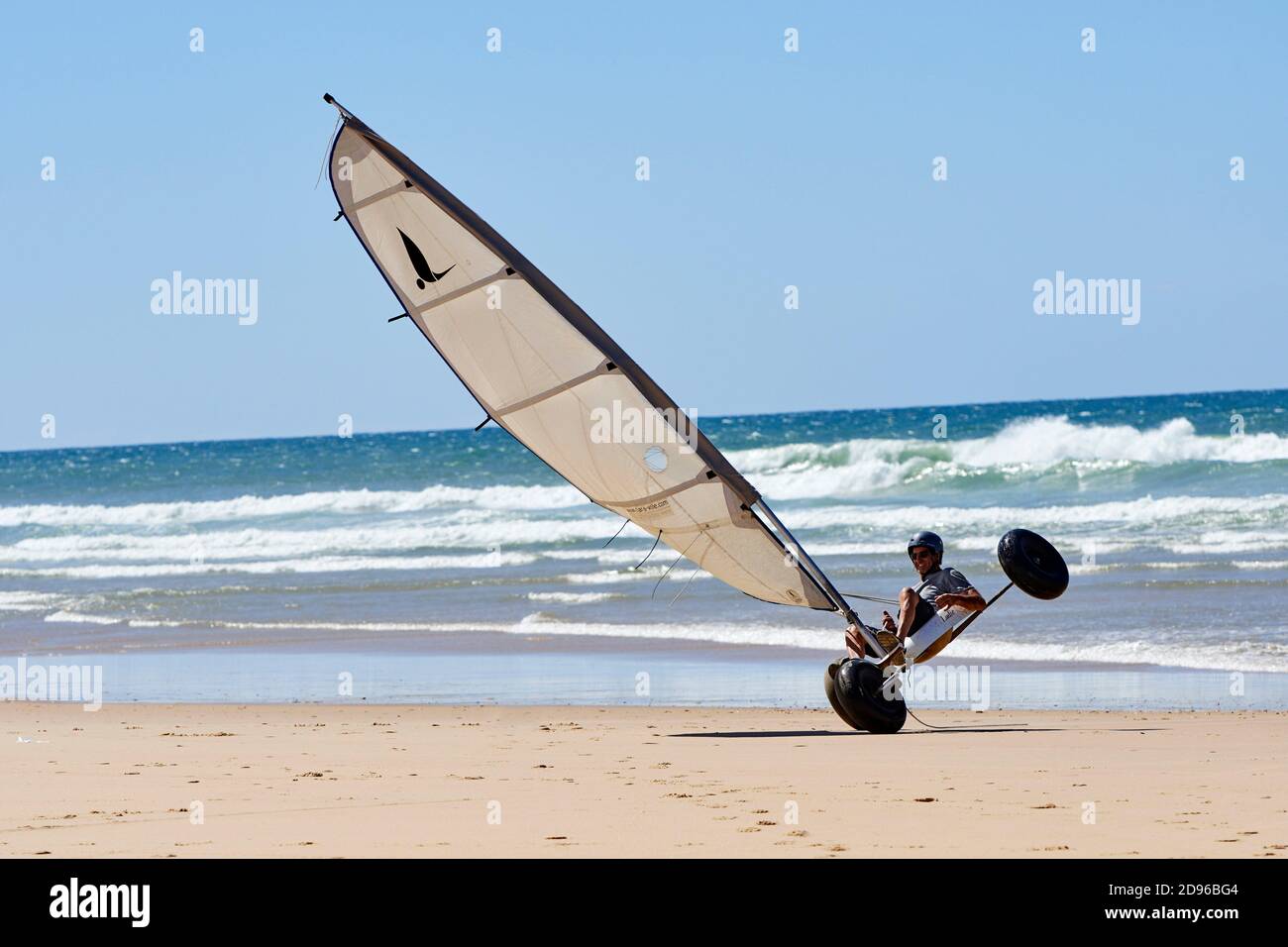 Sand of land hi-res stock photography and images - Alamy