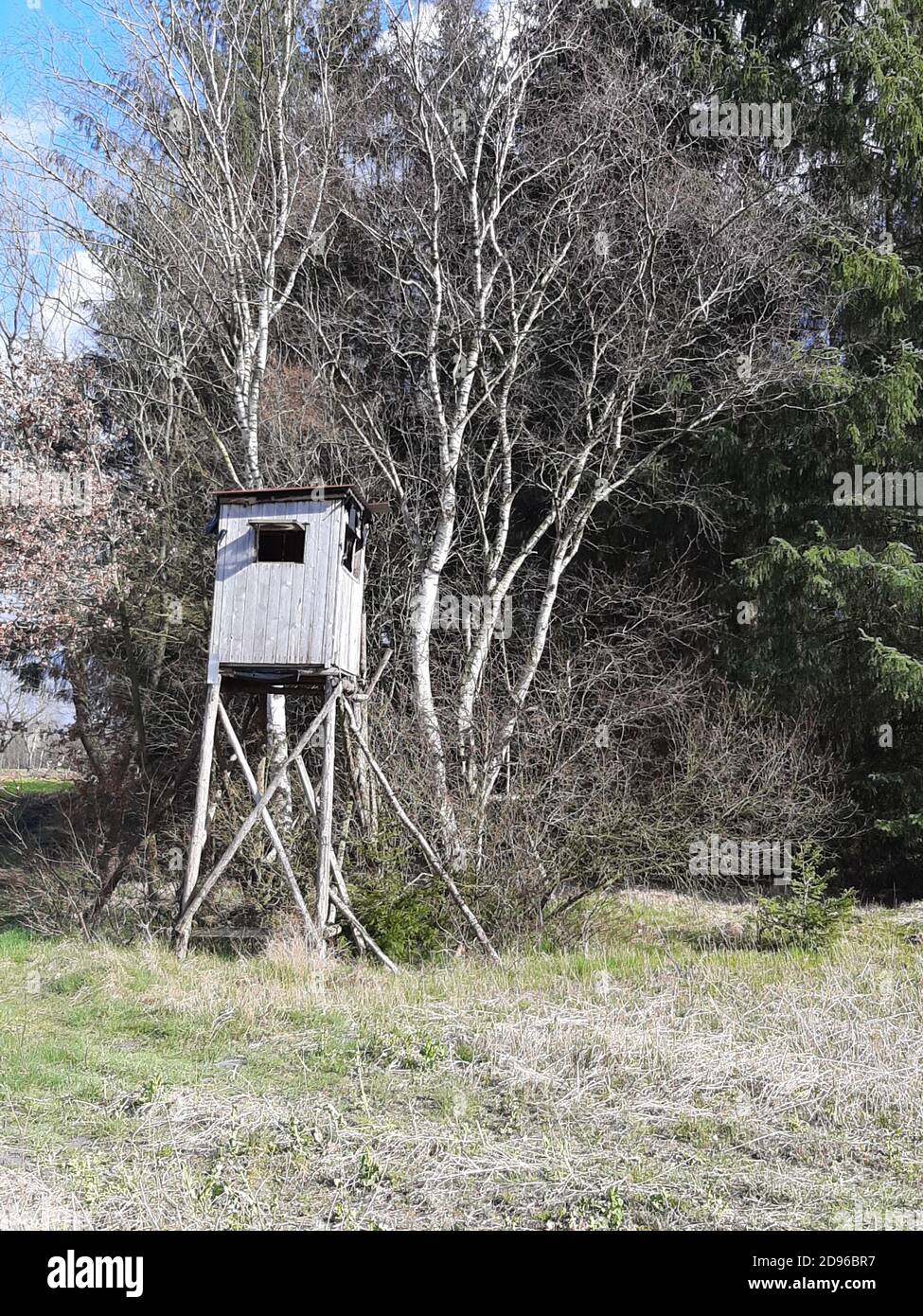 Hunters shot hi-res stock photography and images - Alamy