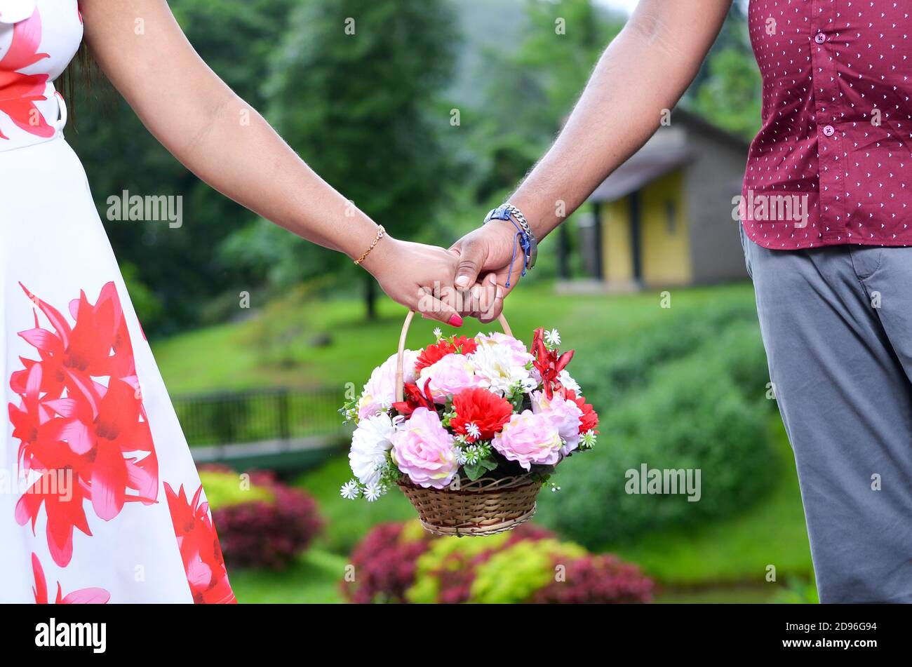 Flower bucket hi-res stock photography and images - Alamy