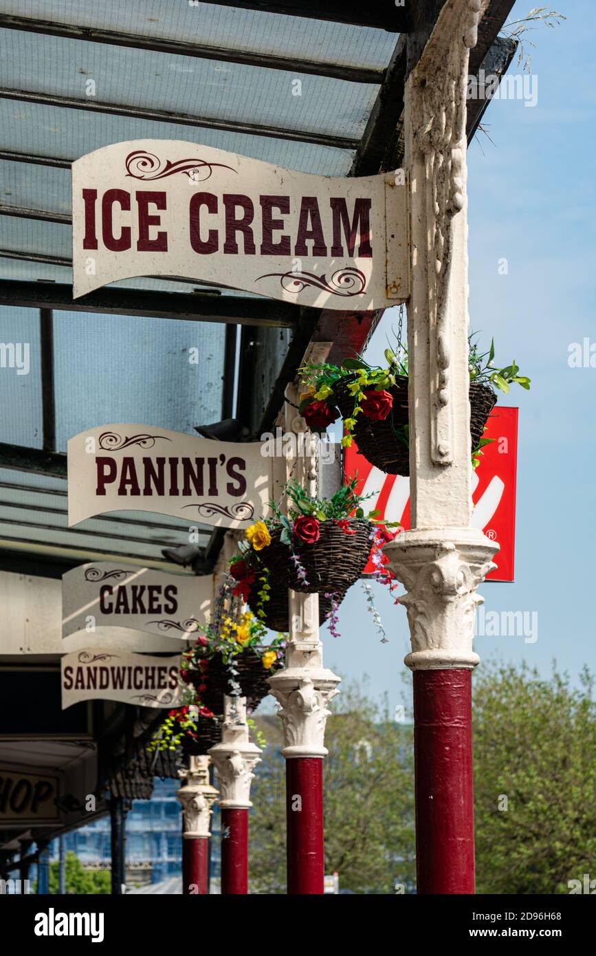 Victorian ice cream hi-res stock photography and images - Alamy