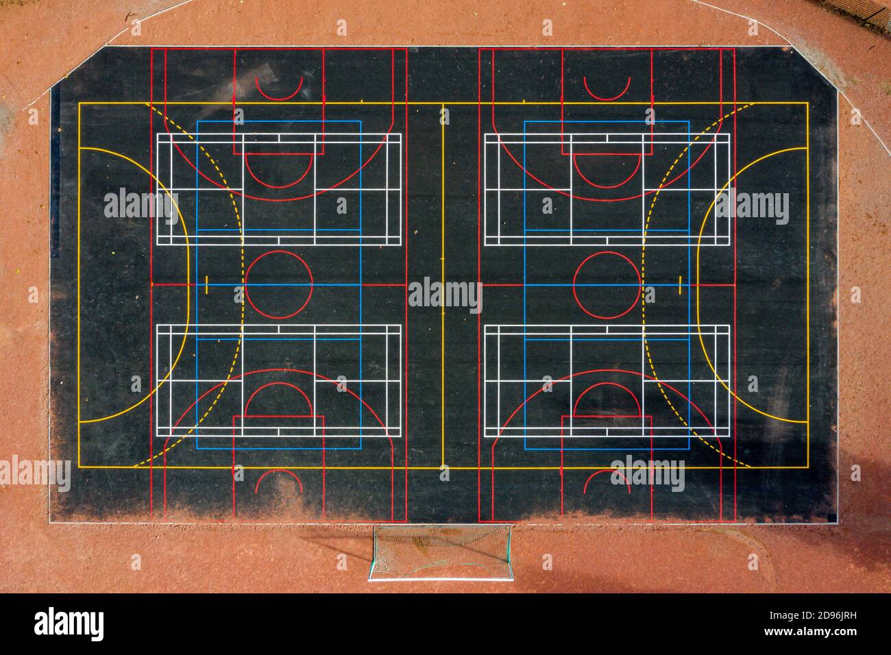 Junior high school football hi-res stock photography and images - Alamy