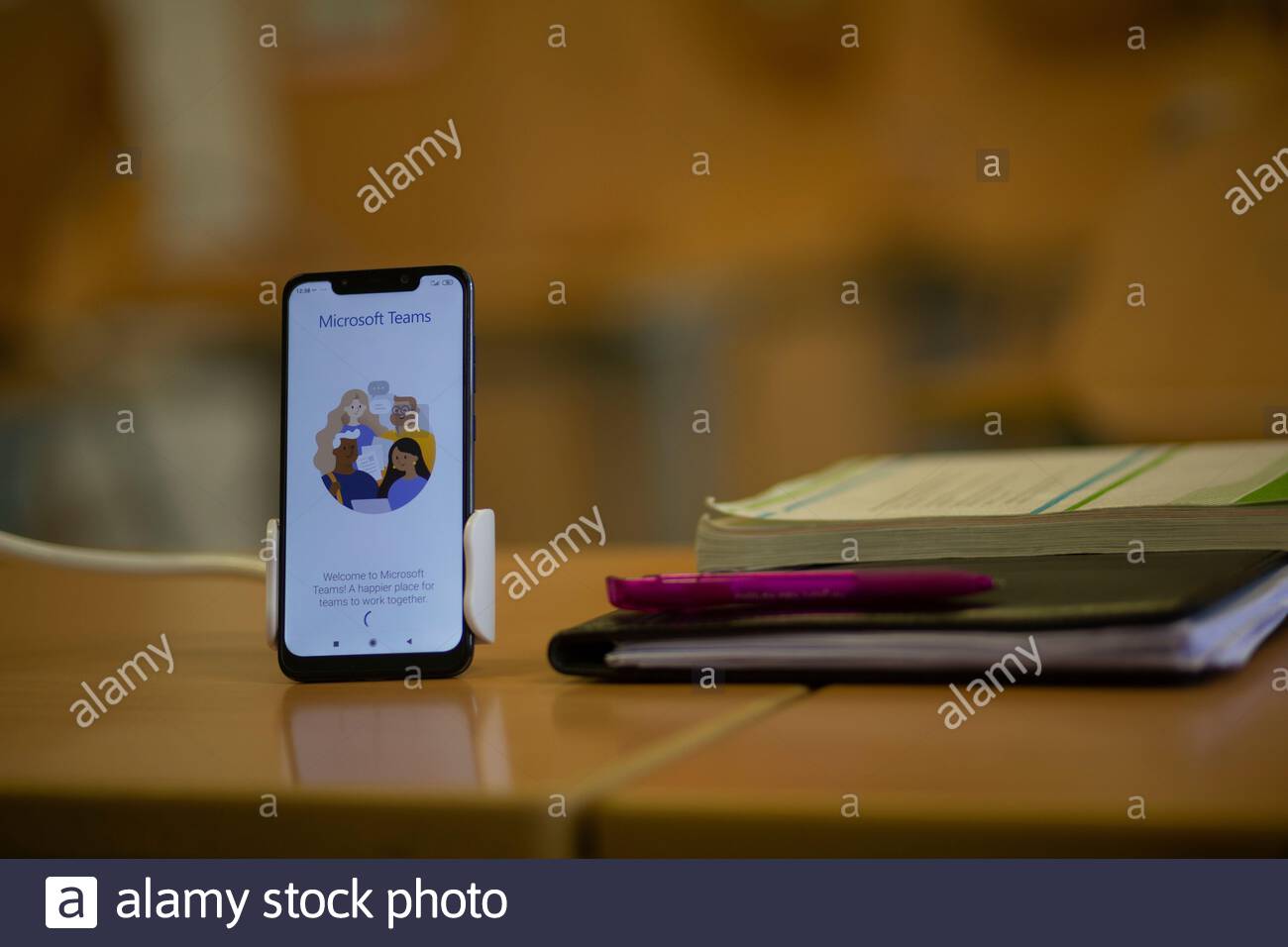 Team collaboration graphic technology hi-res stock photography and ...