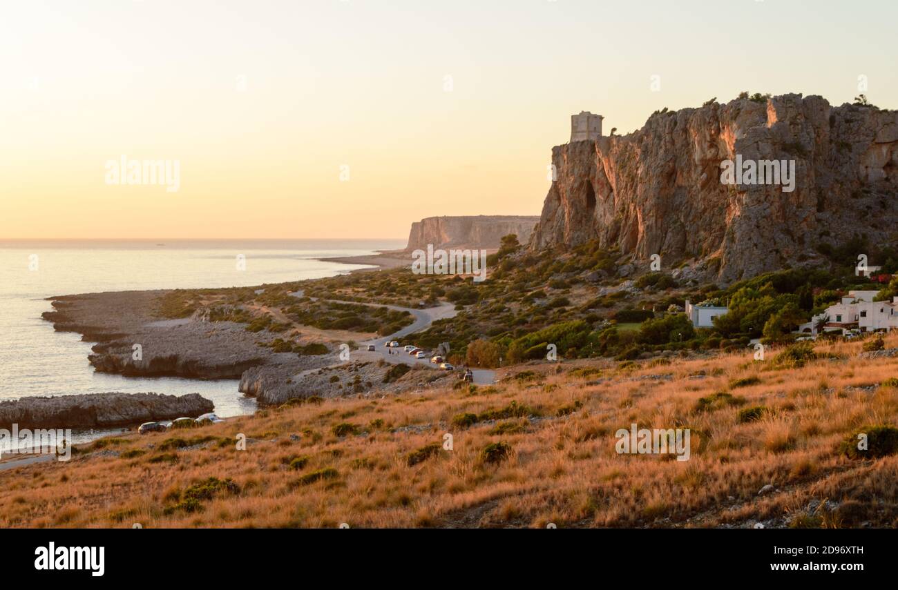 Macaris hi-res stock photography and images - Alamy