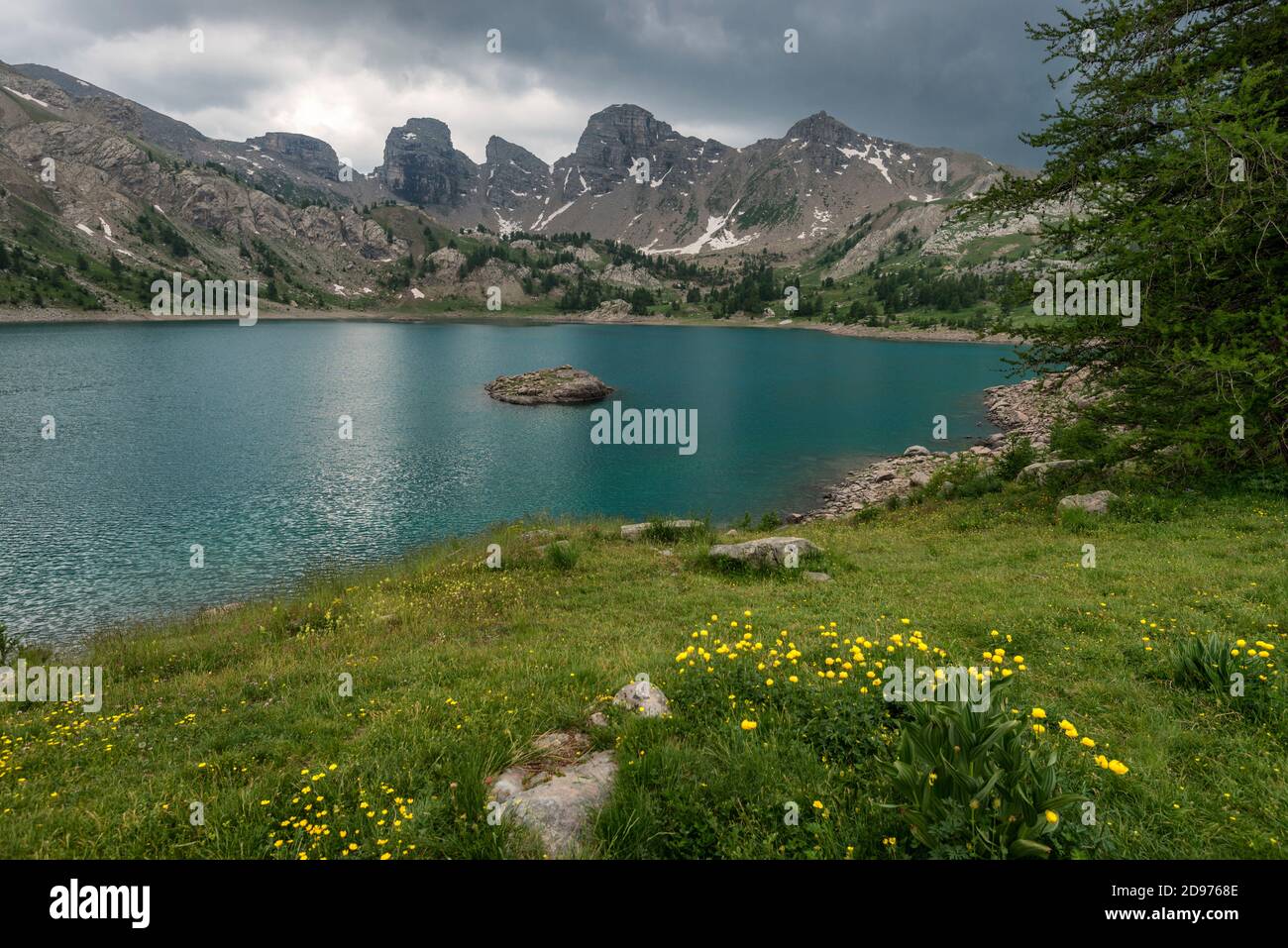 Lake Allos, Mercantour National Park, Alps, France Stock Photo - Alamy