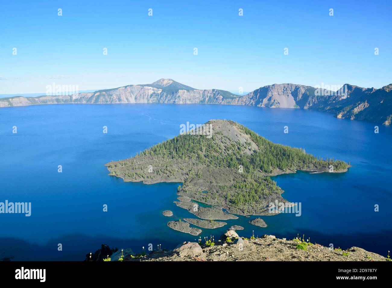 Wizard Island, Crater Lake National Park, Oregon, USA Stock Photo - Alamy
