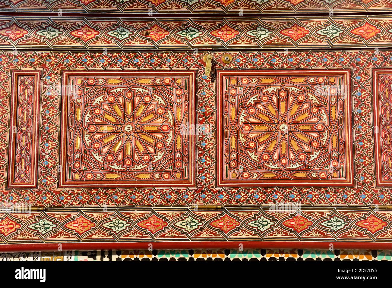 Chest paintings hi-res stock photography and images - Alamy