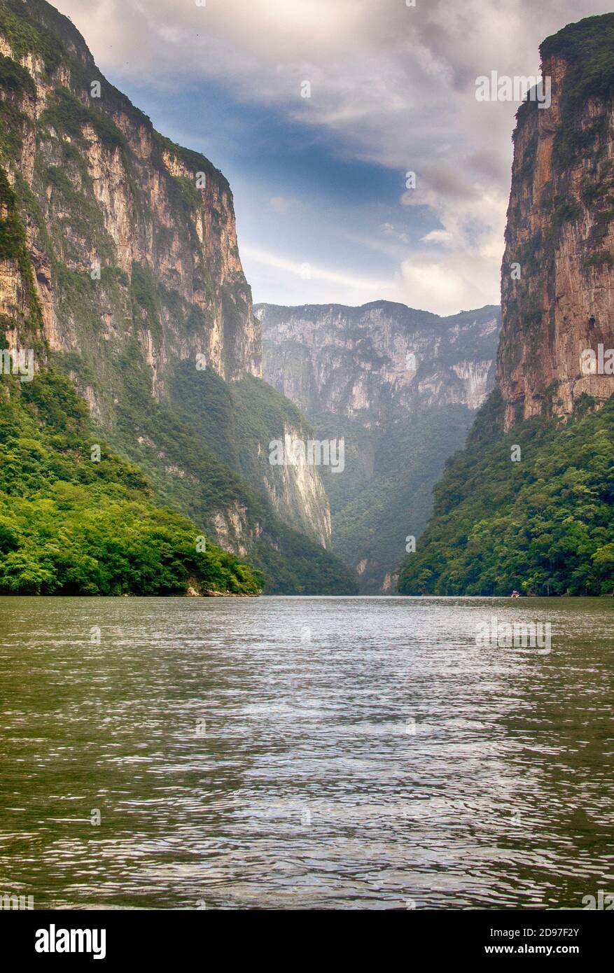 Grijalva rivers hi-res stock photography and images - Alamy