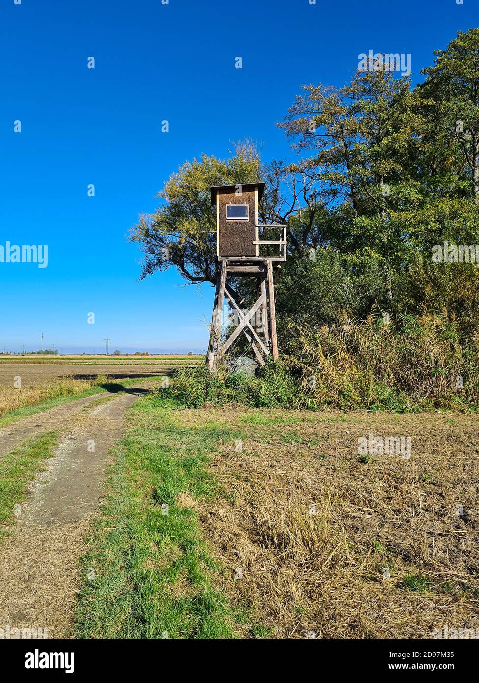 High stand hi-res stock photography and images - Alamy