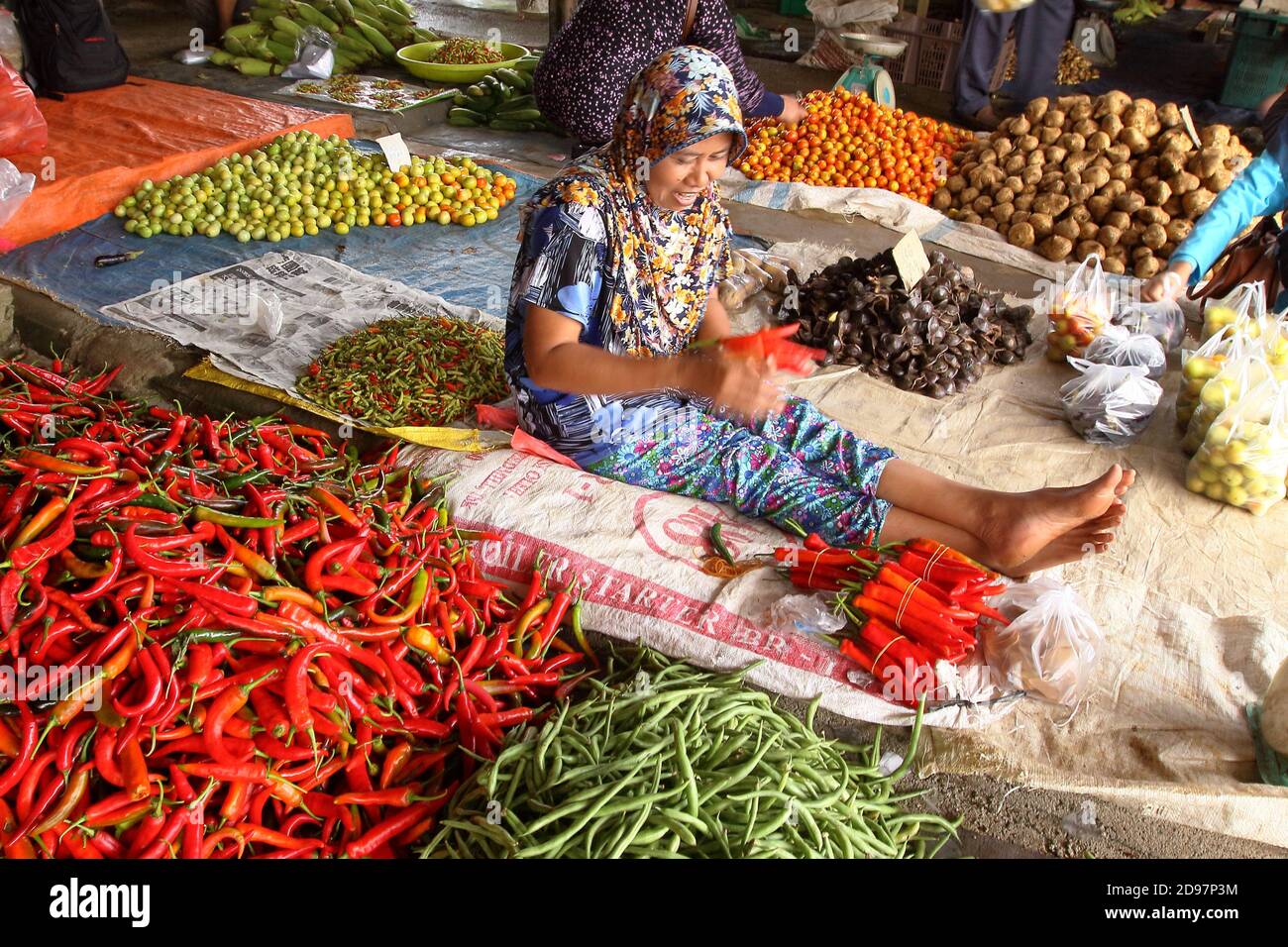 Local market, Hawker stalls at Serikin Malaysia-Indonesia Border Stock ...
