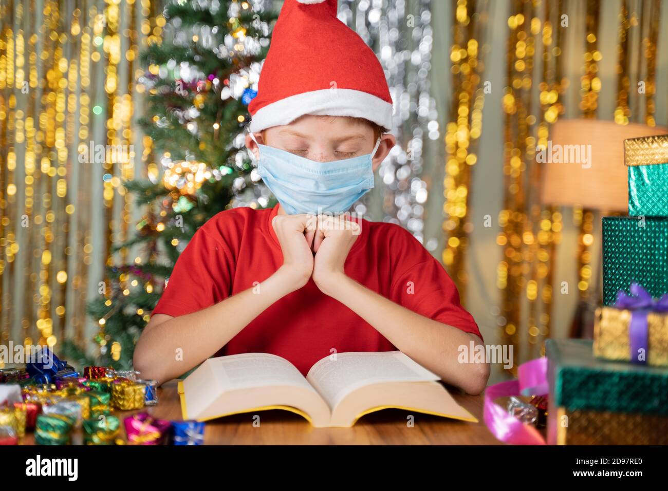 Child Prayer Background