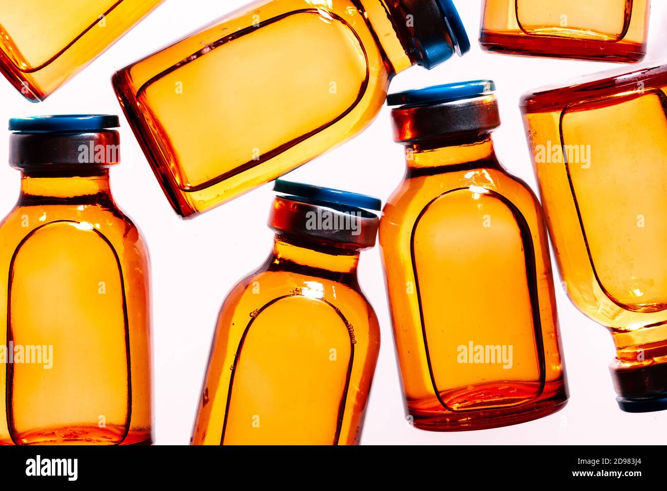 Medical background of ampule vials for injections Stock Photo - Alamy