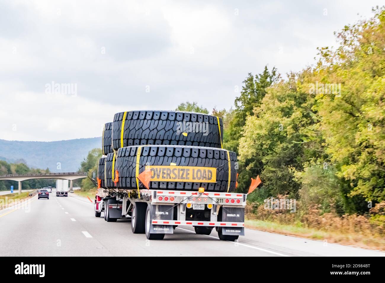 Oversize load semi truck hi-res stock photography and images - Alamy