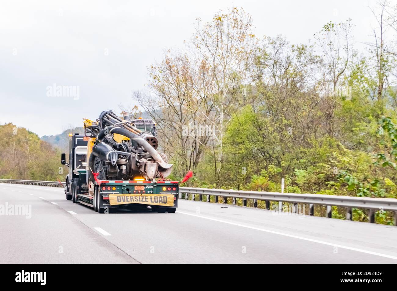 Oversize wide loads hi-res stock photography and images - Alamy