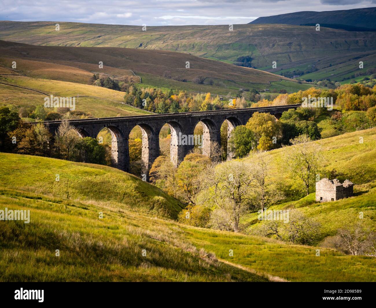 Dent Head Viaduct is the next viaduct on the Settle-Carlisle Railway ...