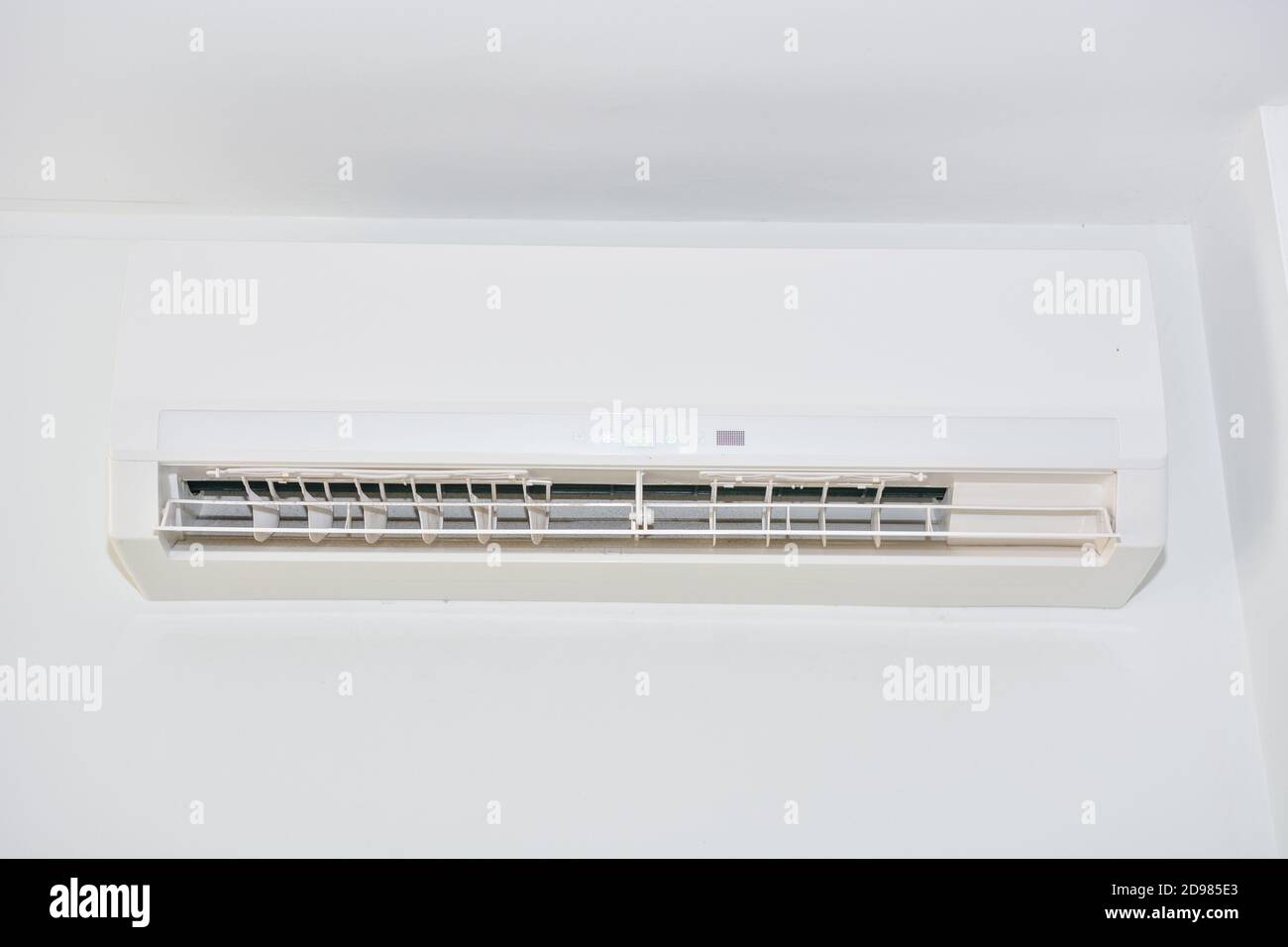 New air conditioning unit that works with a remote control in the home ...