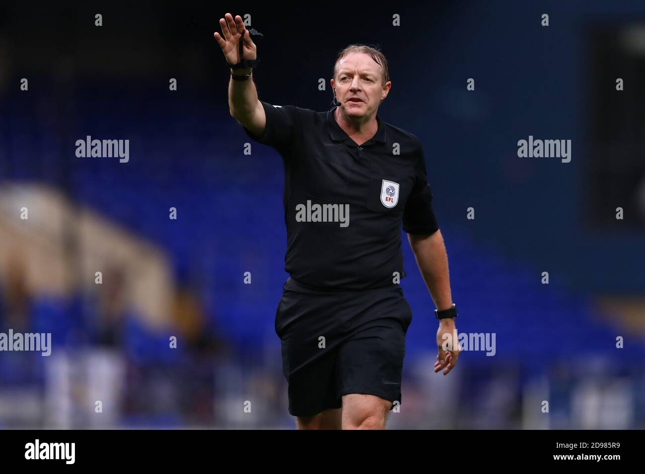 Trevor kettle referee hi-res stock photography and images - Alamy