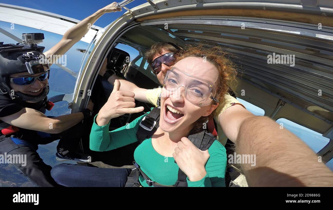 Sky diving tandem self portrait Stock Photo - Alamy