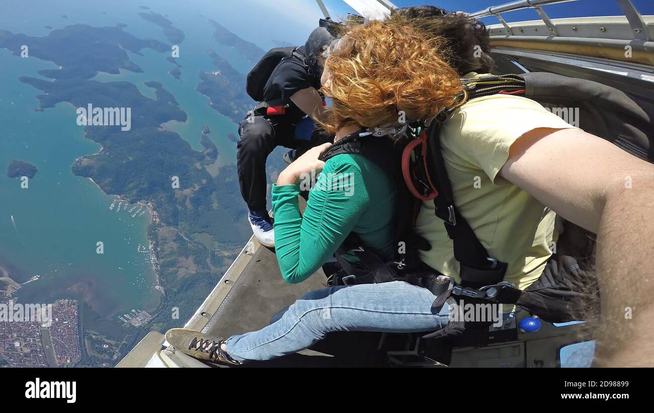 Sky diving tandem self portrait Stock Photo - Alamy