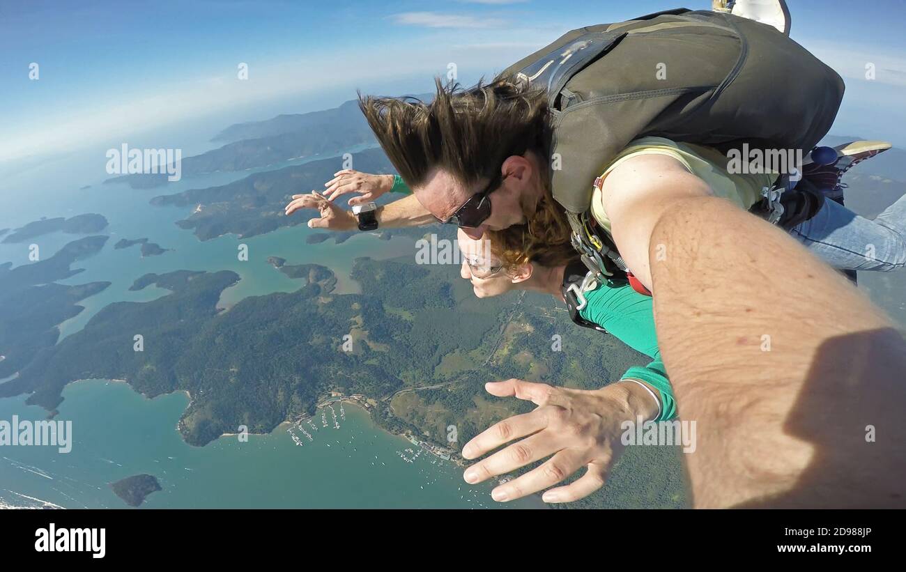 Sky diving tandem self portrait Stock Photo - Alamy