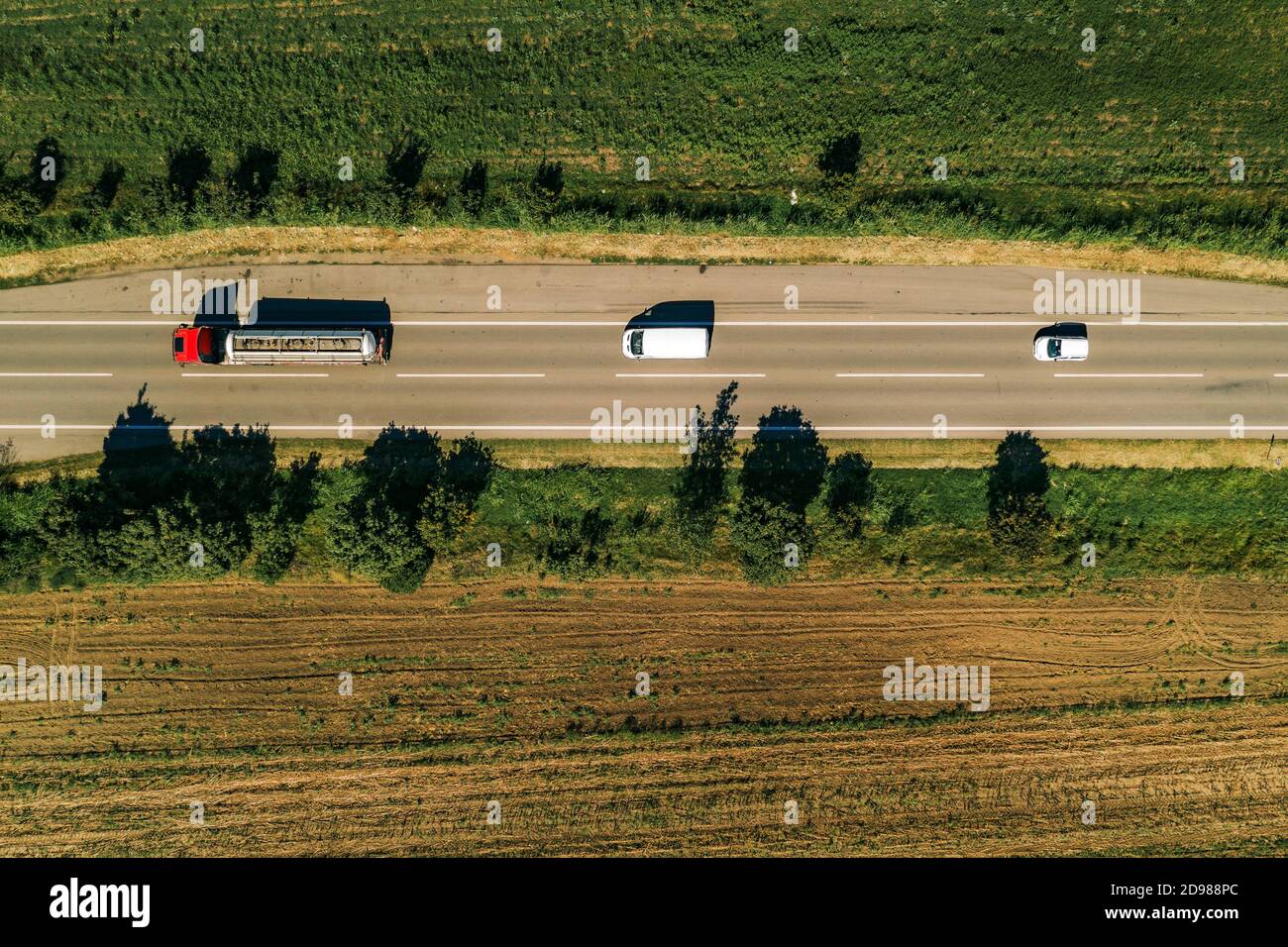 Top down road hi-res stock photography and images - Alamy