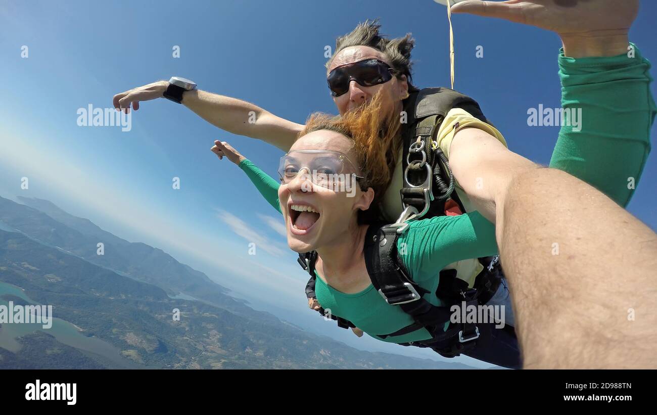 Sky diving tandem self portrait Stock Photo - Alamy