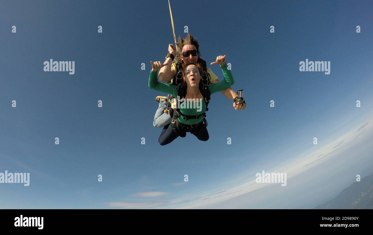Tandem skydive female hi-res stock photography and images - Alamy