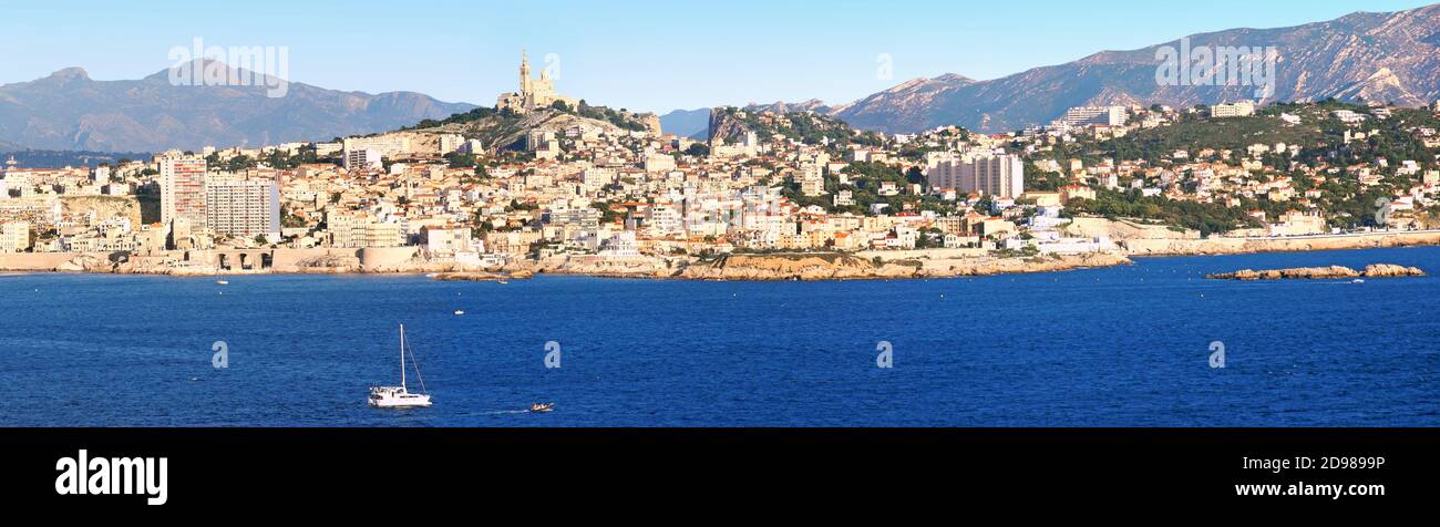 Agglomeration panorama hi-res stock photography and images - Alamy
