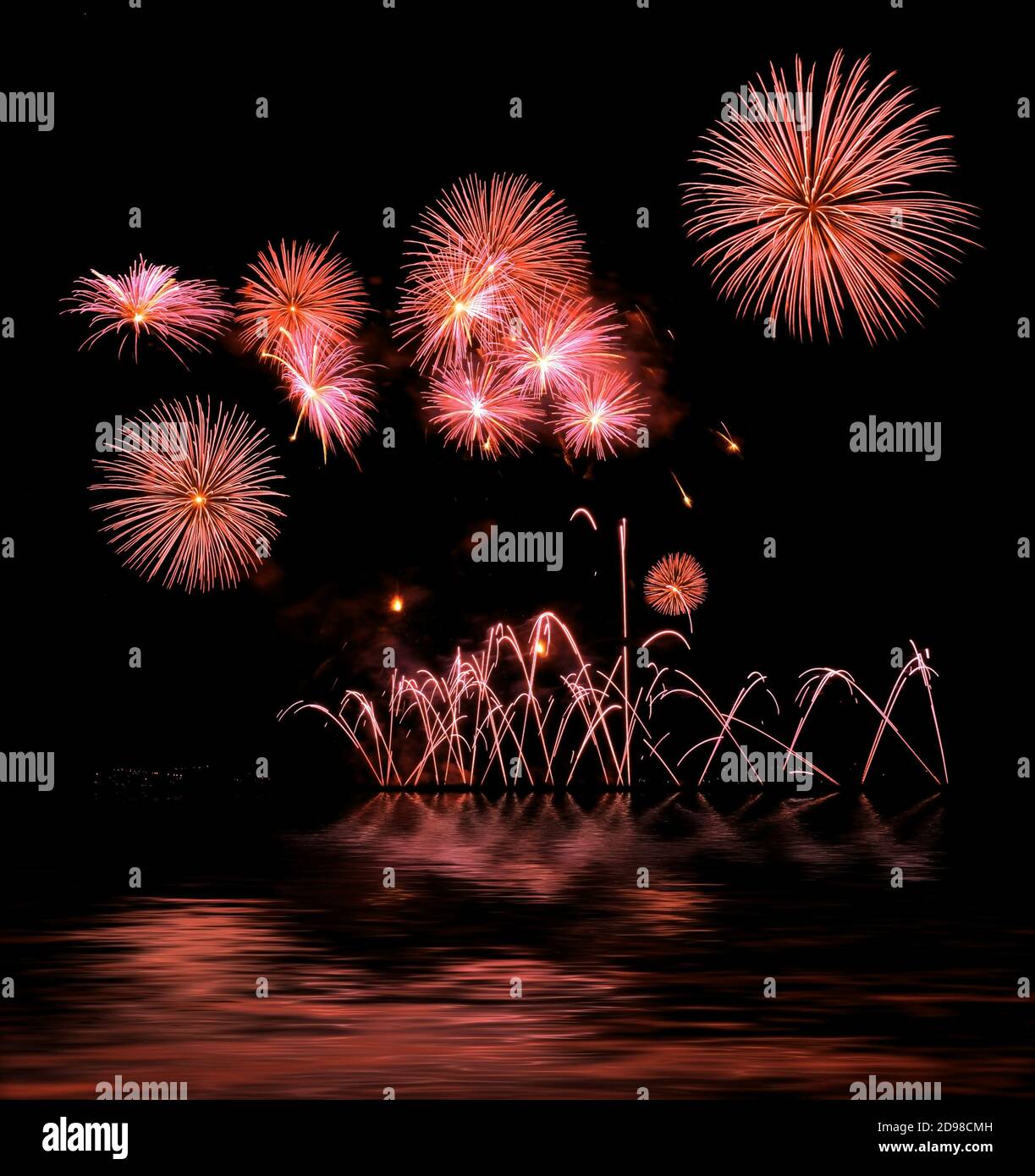 Explosions hi-res stock photography and images - Alamy