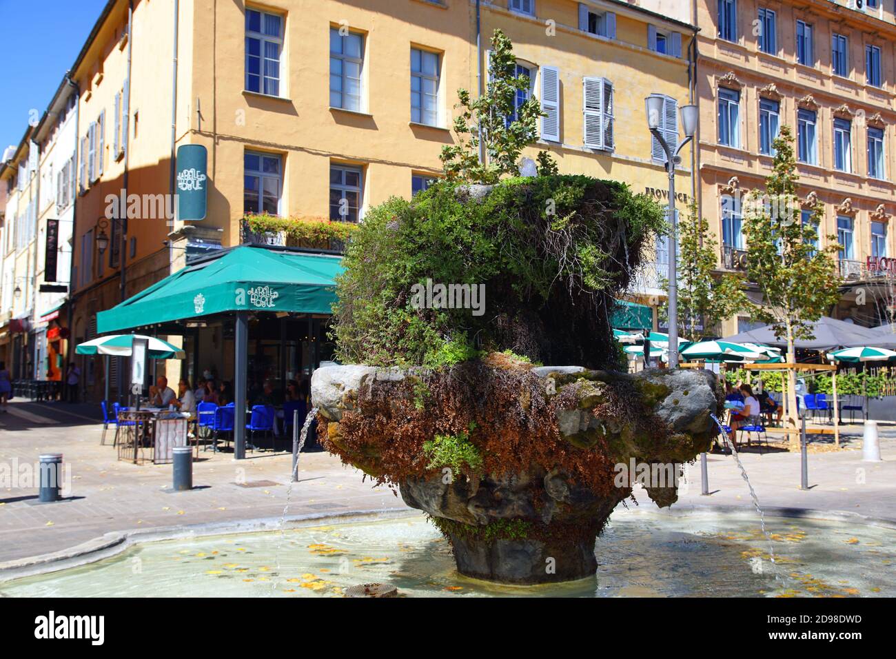 Cours mirabeau hi-res stock photography and images - Alamy