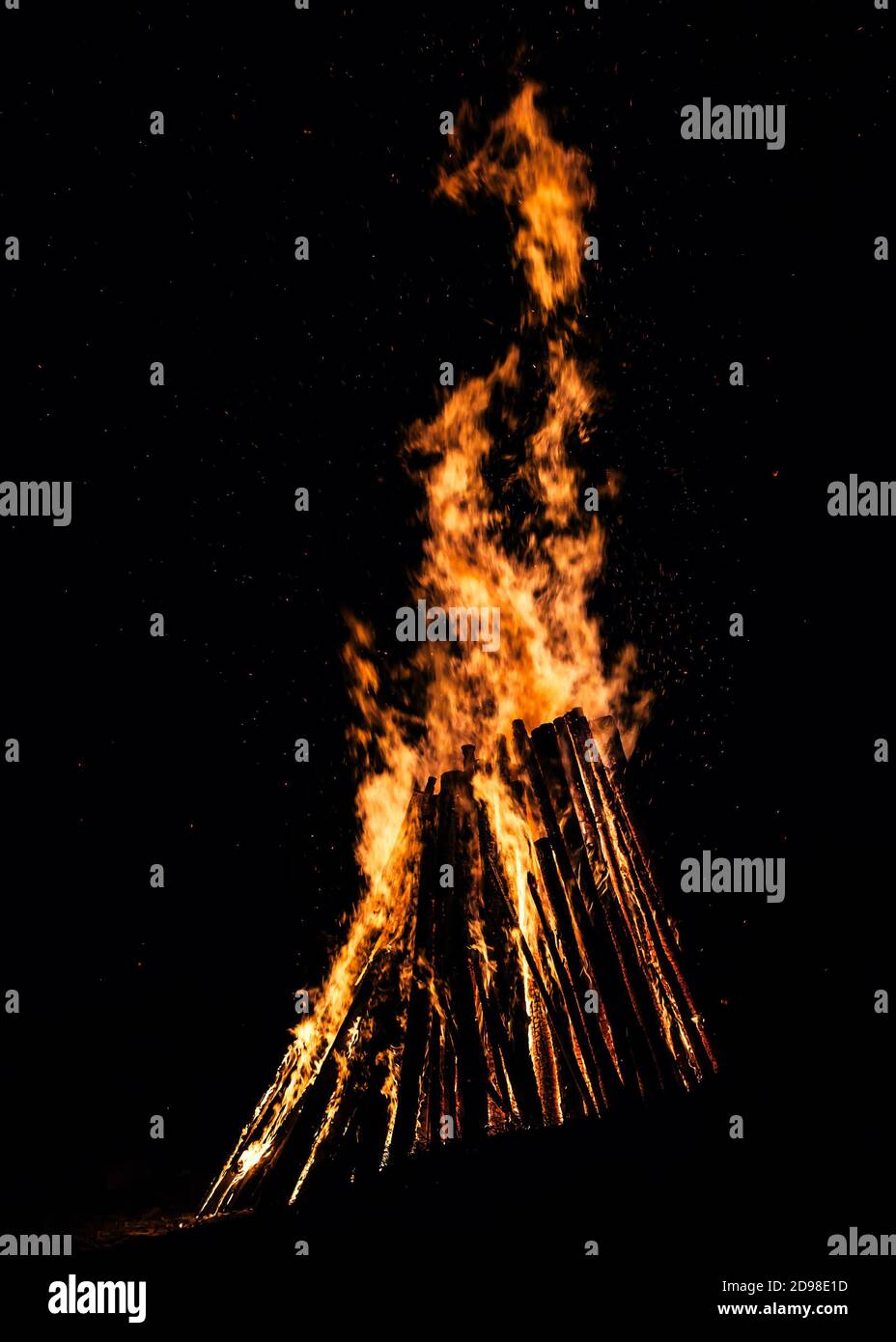 Big bonfire at night. Fire flames on black background Stock Photo - Alamy